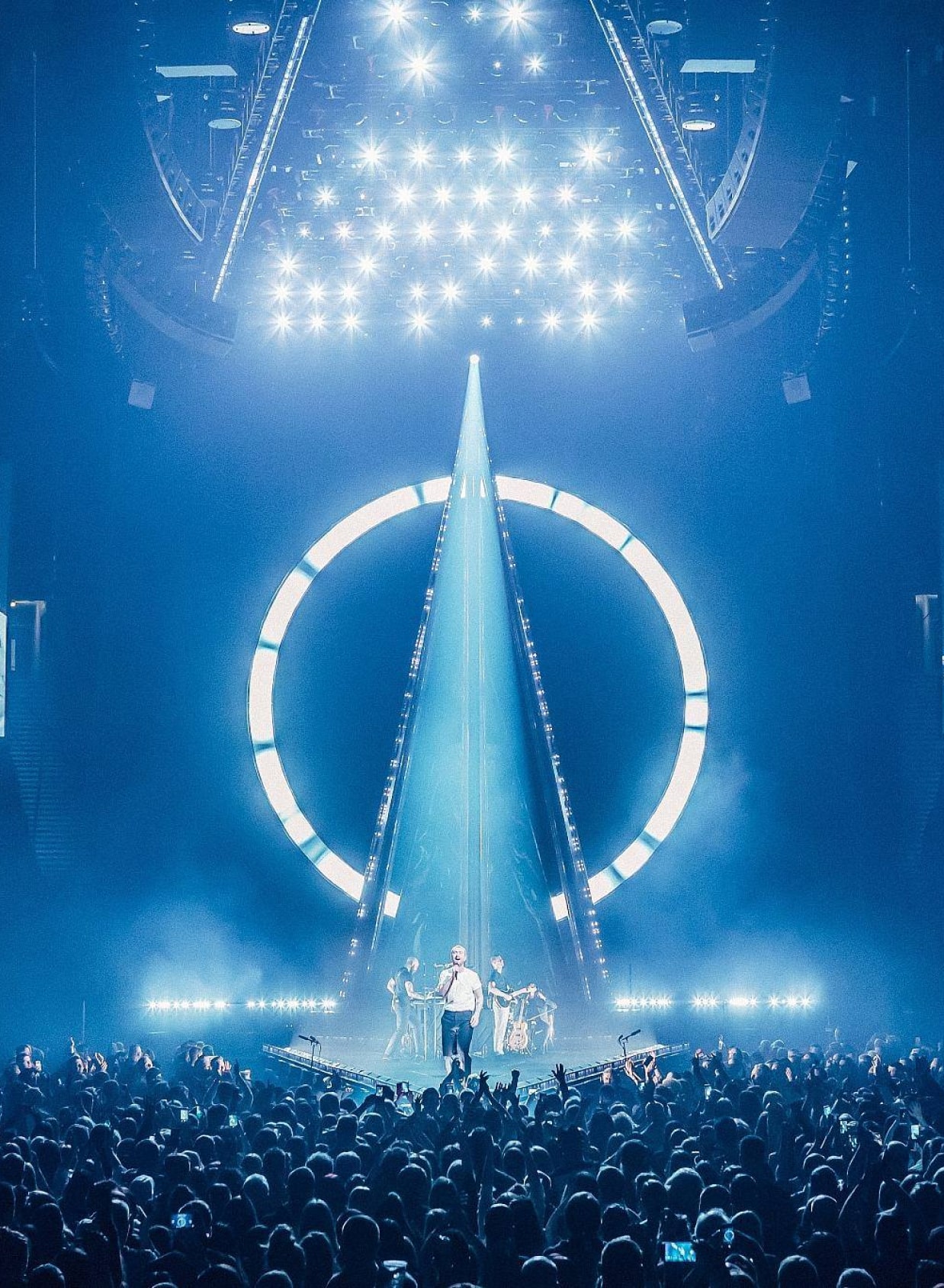 Tim Routledge - Lighting & Production Design